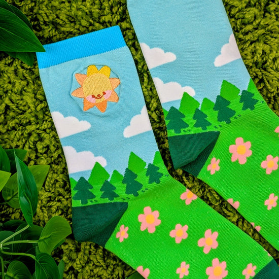 Sun & Moon Socks! | Milky Tomato